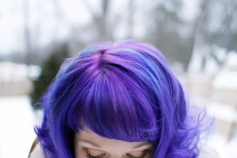 Como tirar o roxo do cabelo: Veja como corrigir facilmente