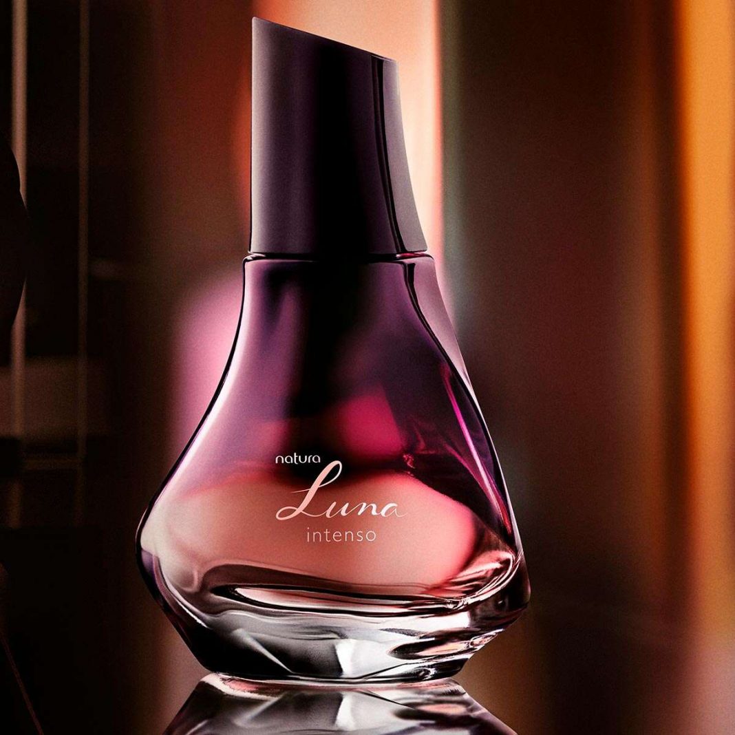 Os 5 perfumes femininos Natura mais vendidos e desejados pelas mulheres