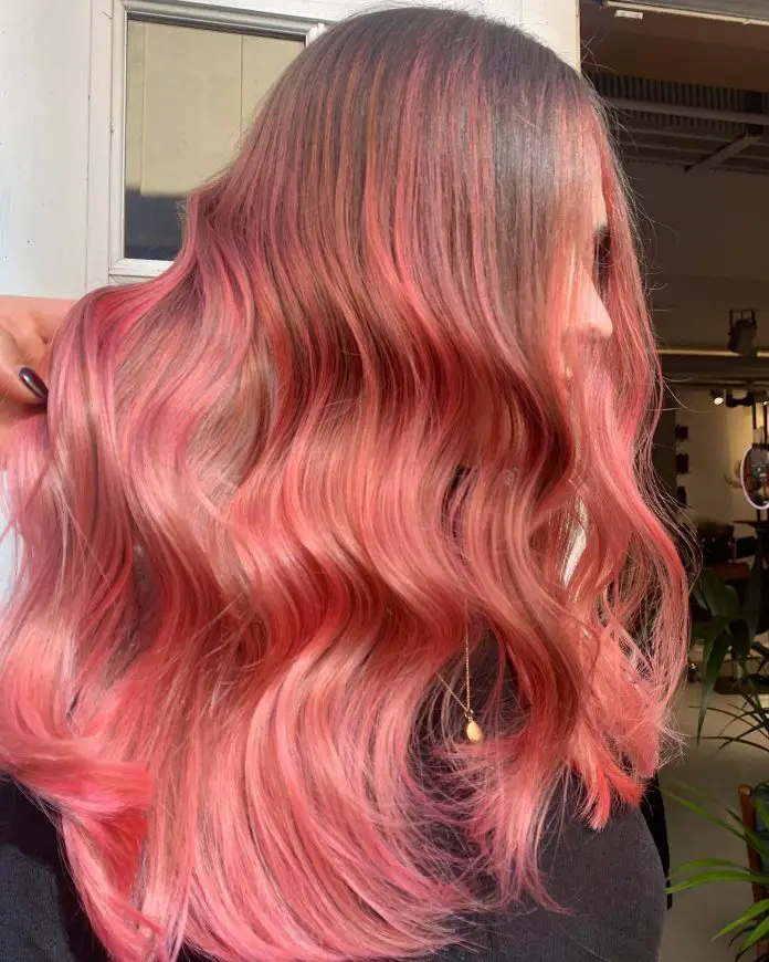 Cabelo rosa: Inspirações para arrasar nessa cor